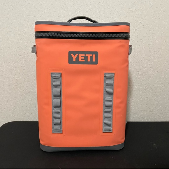 Yeti | Other | New Yeti Hopper Backflip 24 Backpack Cooler In Rare ...
